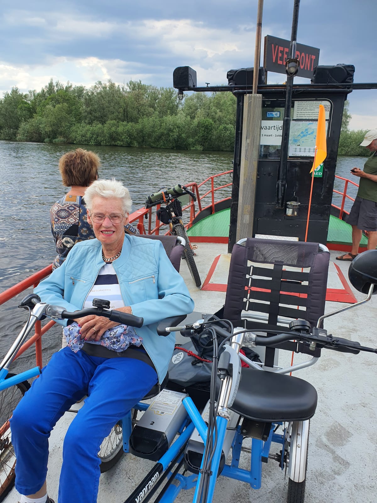 Route met twee pontjes - Fietsmaatjes Hillegom Lisse